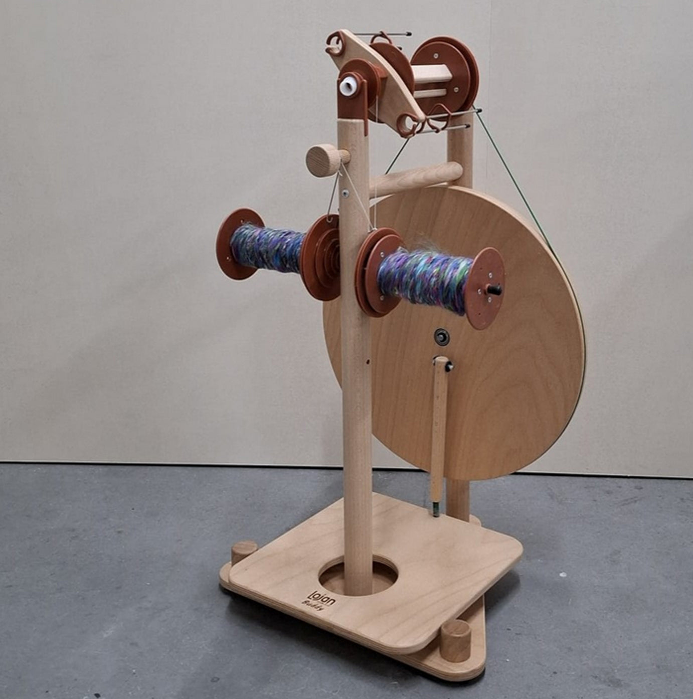 Lojan Spinning wheels and accessories — Tisse et File
